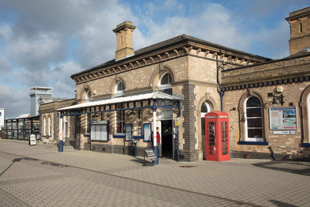 Stations Forecourt - Designplan Lighting